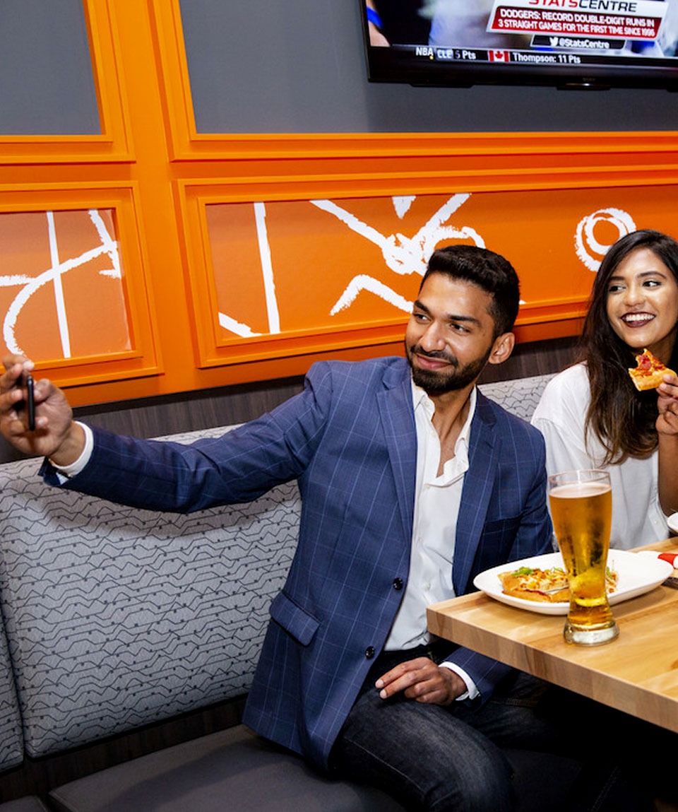 5 Conversation Starters For a Memorable Night Out to Dinner - Niagara ...