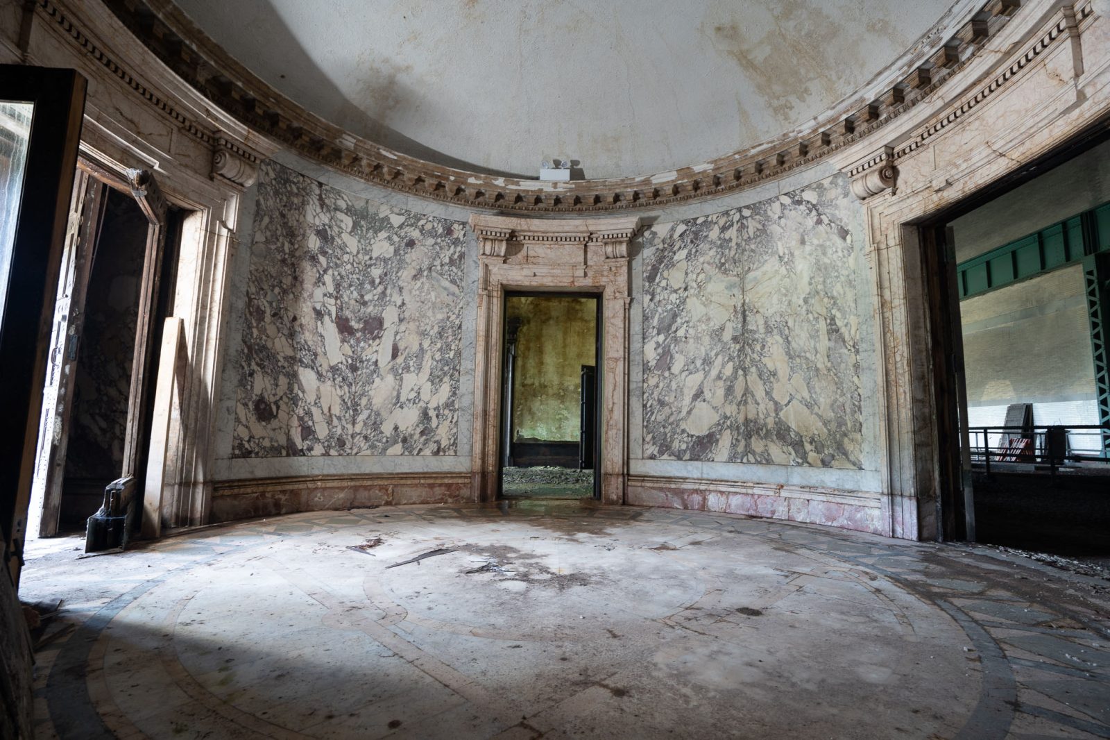 The Toronto Power Generation Station: A Historic Landmark in Niagara ...